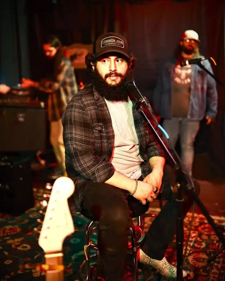 Sammy Qadan & The Second Hand Smokers live at 320fifthstreet ...